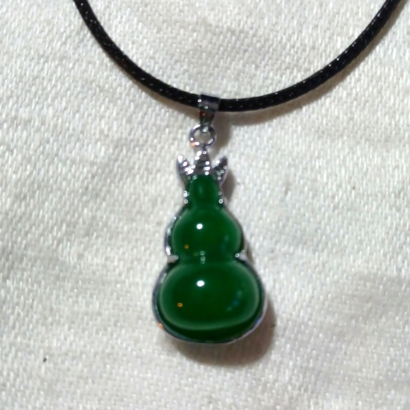 Jewelry | Lucky Jade Gourd Pendant Necklace Silver Jewelry Gourd Luck ...